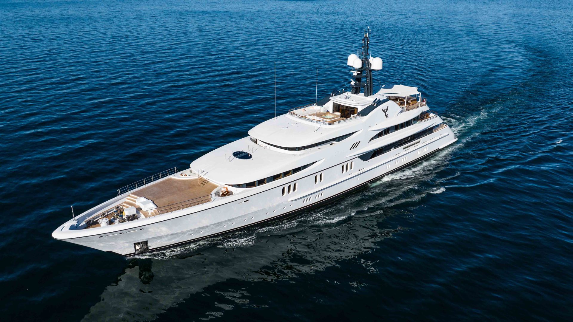 FIREBIRD yacht for charter (Feadship, 69.5m, 2007)